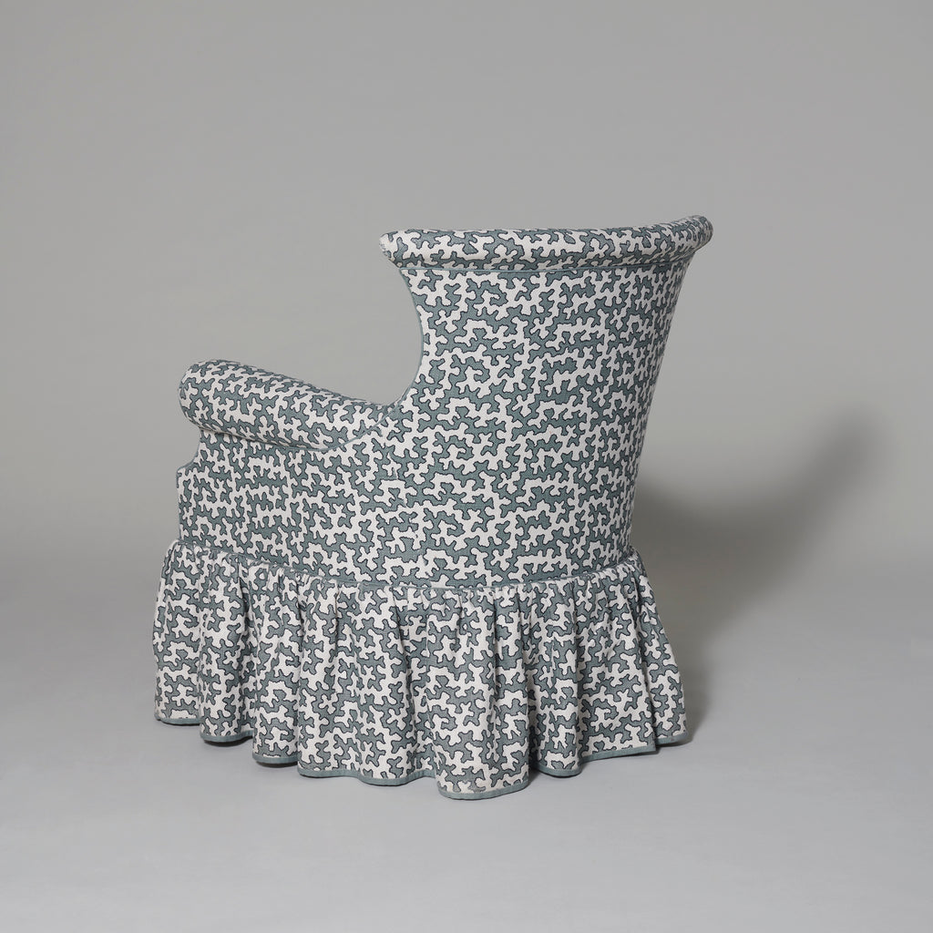 THE AVERY ARMCHAIR – Sibyl Colefax & John Fowler